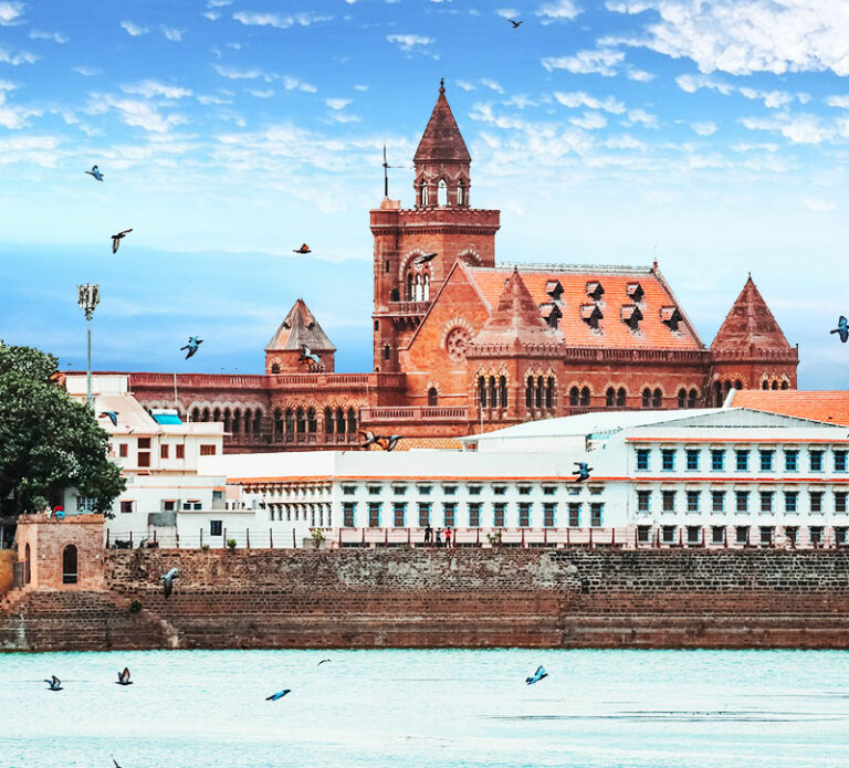 Aina Mahal: Bhuj, Gujarat - RobinAge