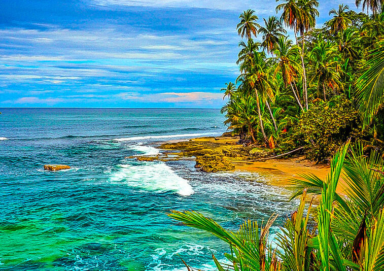 Costa Rica: Home to Nature at Its Finest - RobinAge