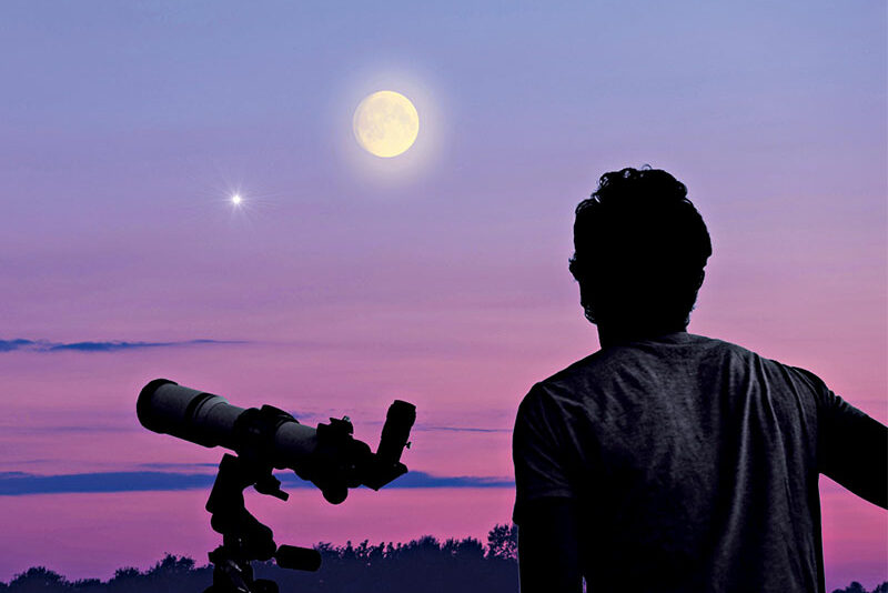 Astronomer - RobinAge