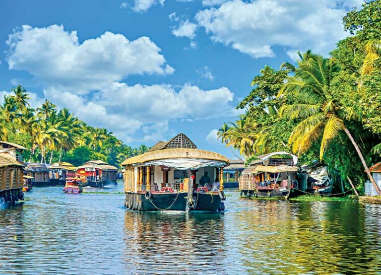 Kerala: God's Own Country - RobinAge