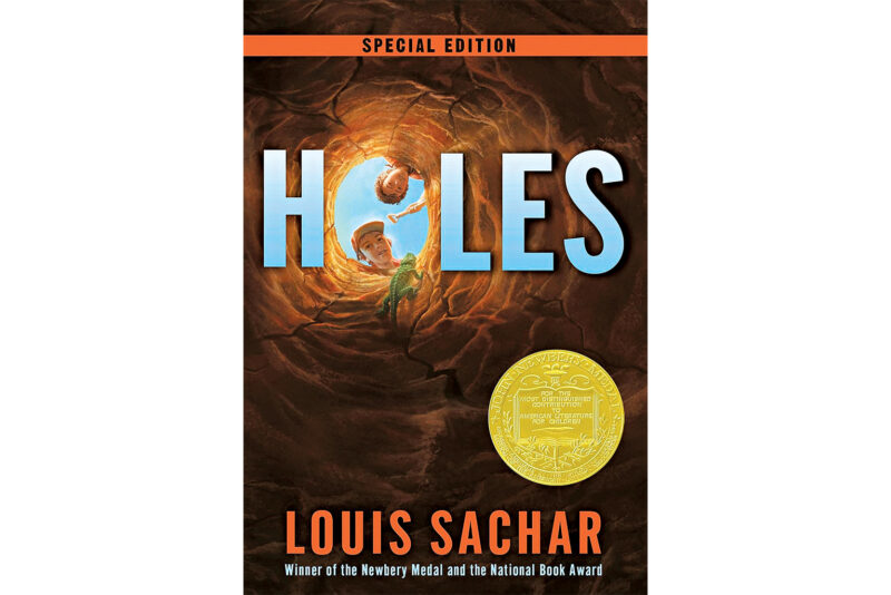 Holes by Louis Sachar - RobinAge
