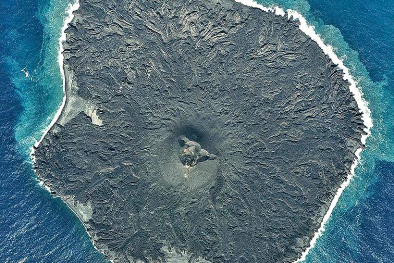 Japan’s New Island - RobinAge