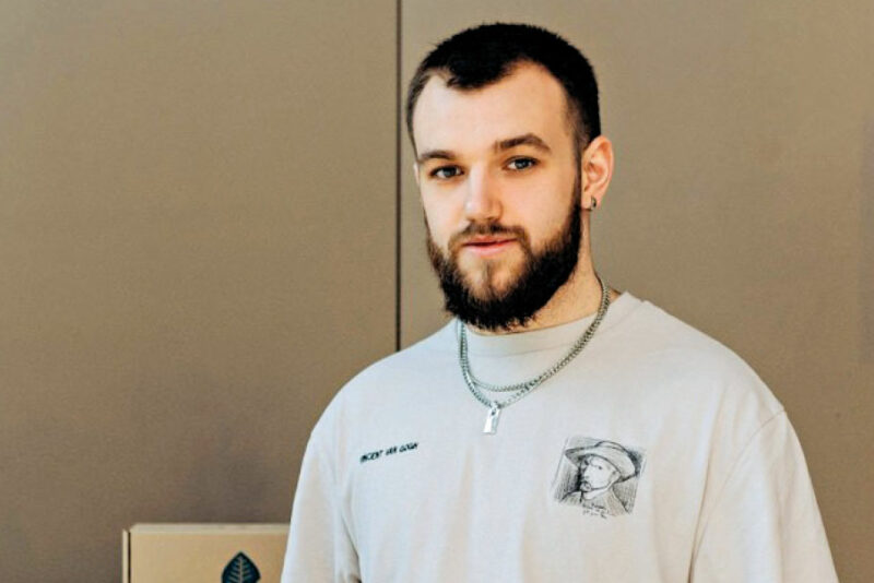 Young Innovators: Valentyn Frechka - RobinAge