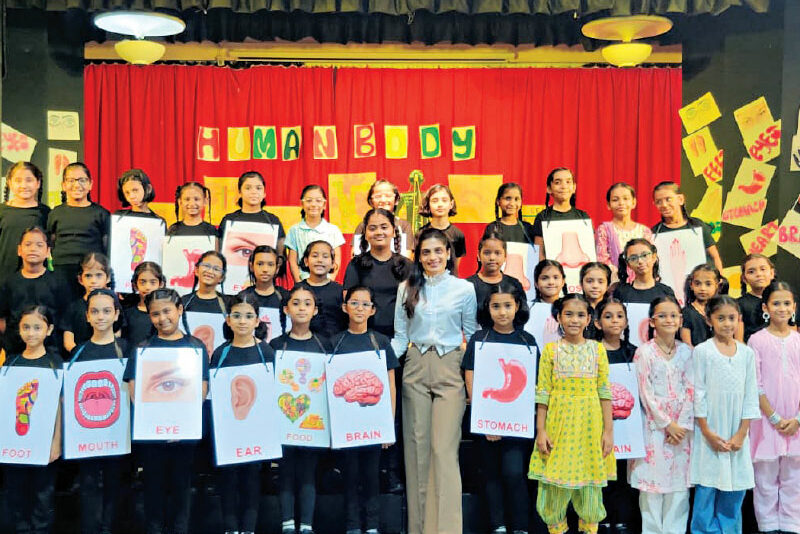 Students of Class 3 Perform Play on Human Body - RobinAge