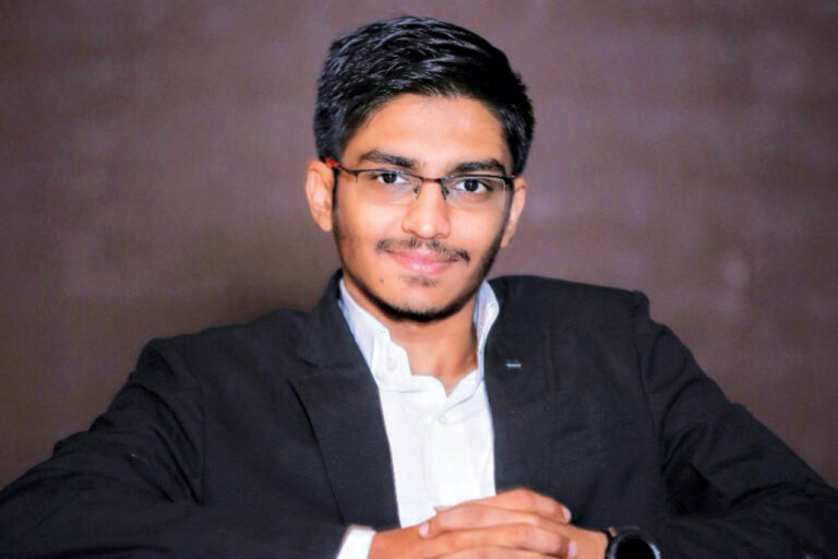 Young Innovators: Dipen Babariya - RobinAge