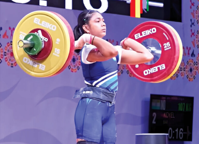Indian Weightlifter Makes New Records at Commonwealth Championships ...