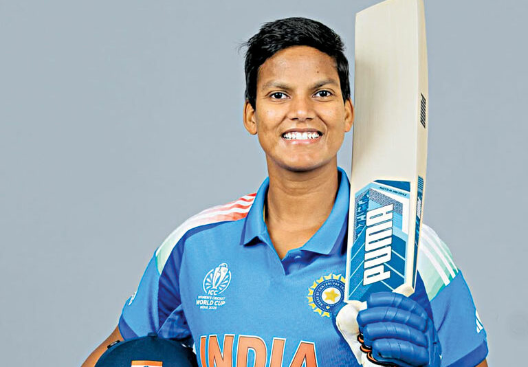 Deepti Sharma Becomes Second Indian Female Player to Take 150+ Wickets ...